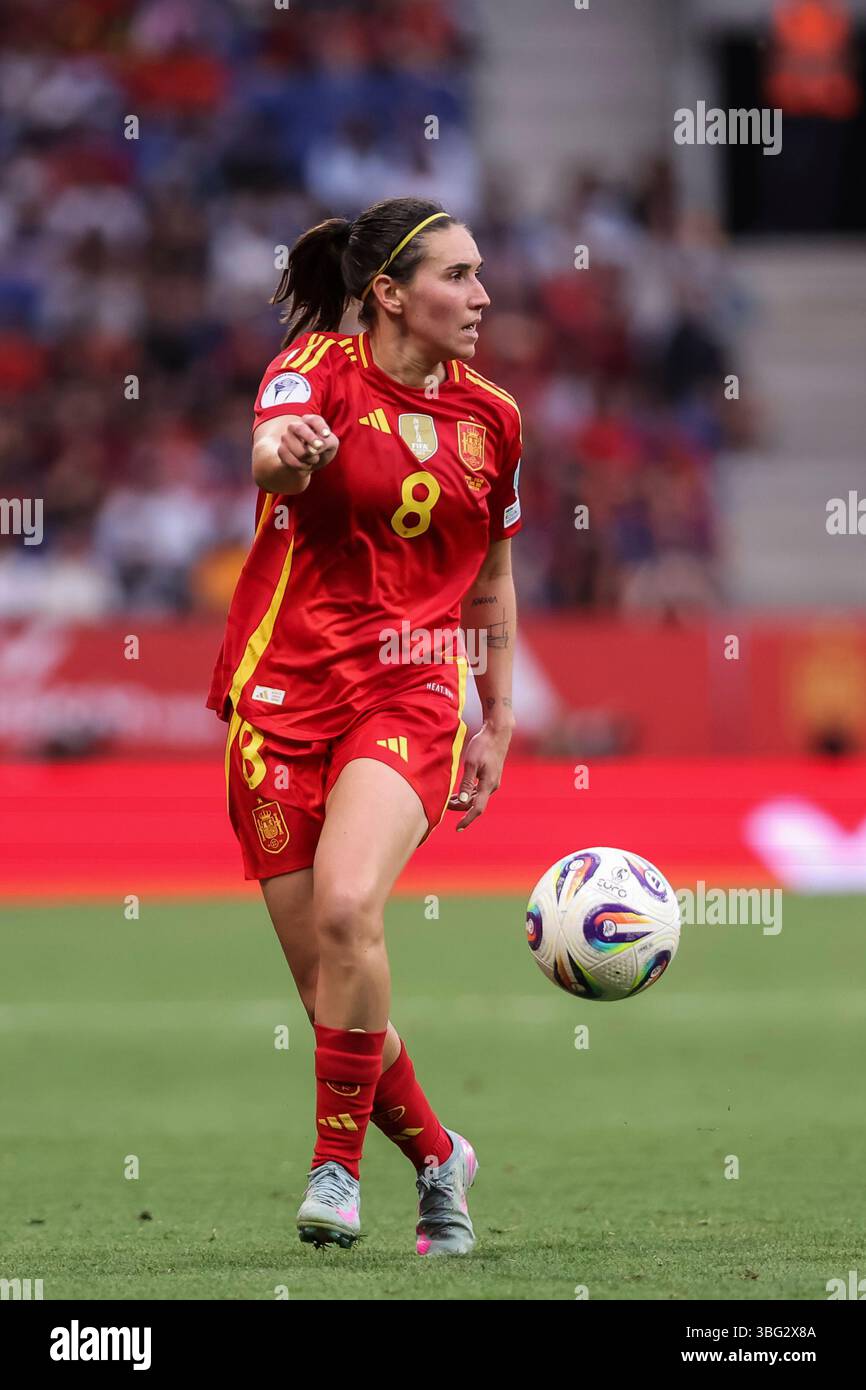 Mariona Caldentey of Spain in action during the UEFA Womens Nations ...