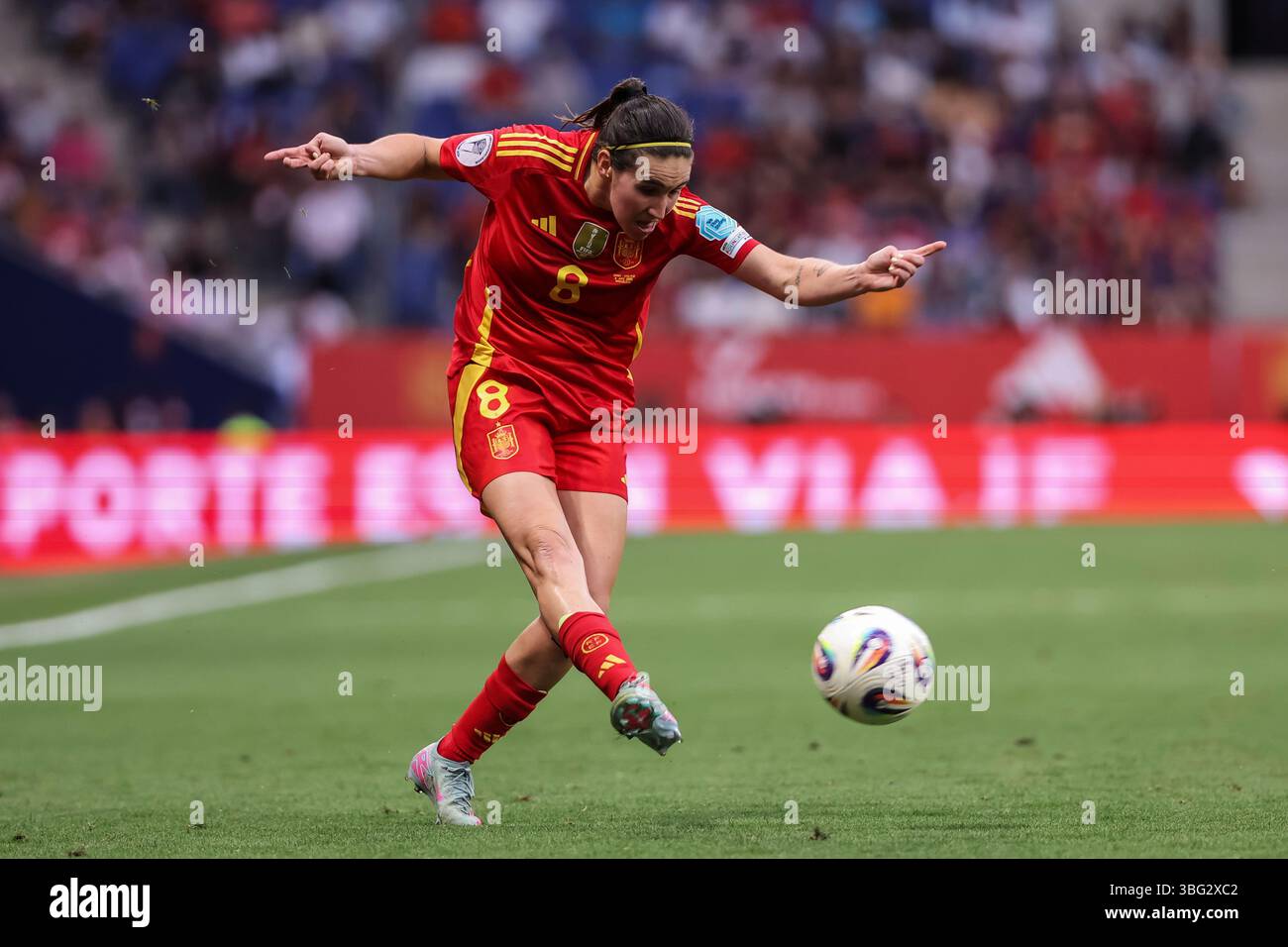 Mariona Caldentey of Spain in action during the UEFA Womens Nations ...