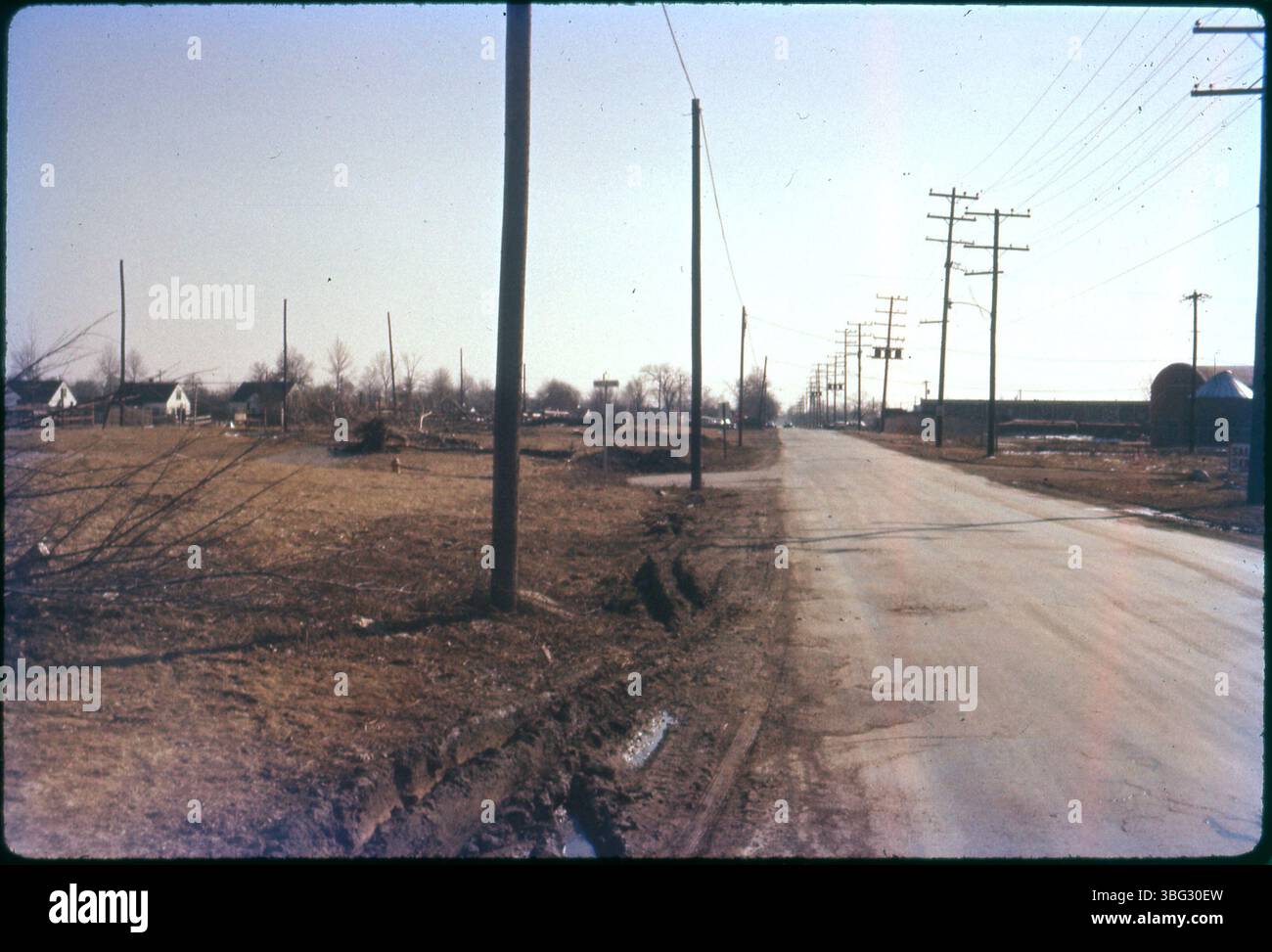 Photograph of the North Freeway (Interstate 71) taken from Beulah Road ...