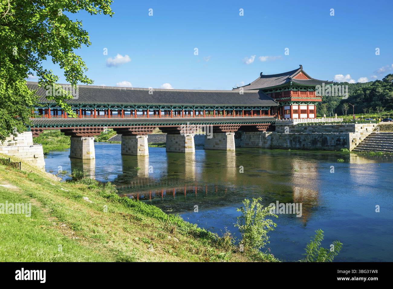 Woljeong Korean traditional bridge on river in Gyeongju, Korea Stock ...