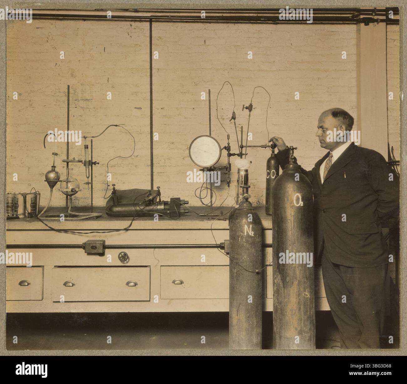 In 1926, Dr. C.D. Garby demonstrated the formation of nitric oxide in ...