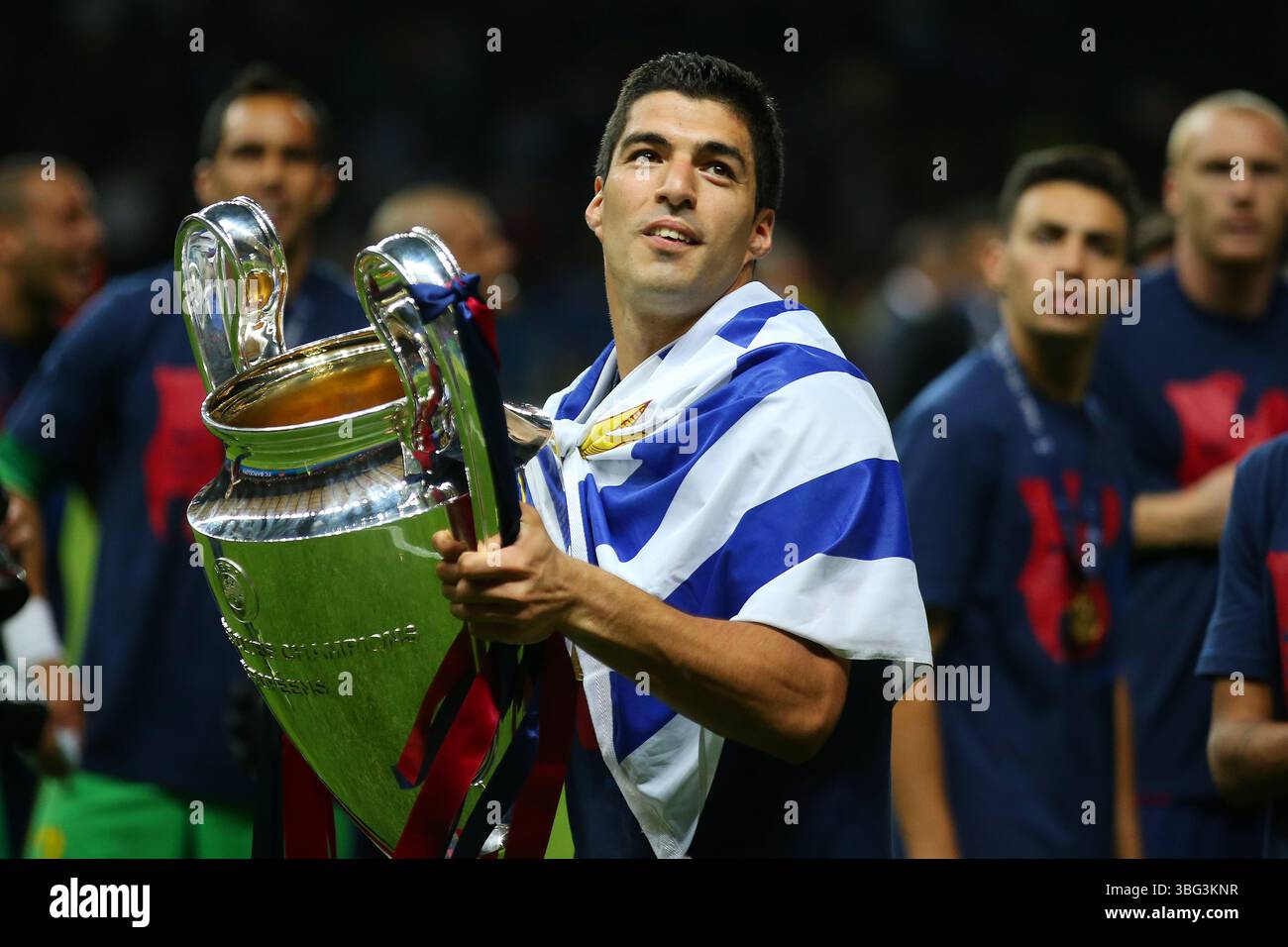 Luis suarez trophy hi-res stock photography and images - Alamy