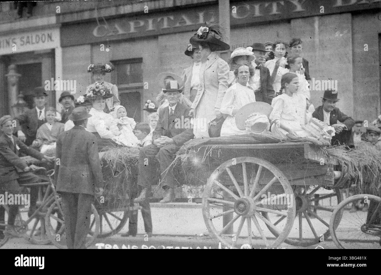 E state street building Black and White Stock Photos & Images - Alamy