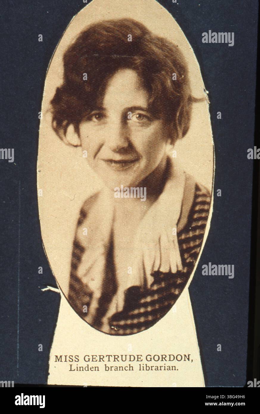 1920s librarian hi-res stock photography and images - Alamy