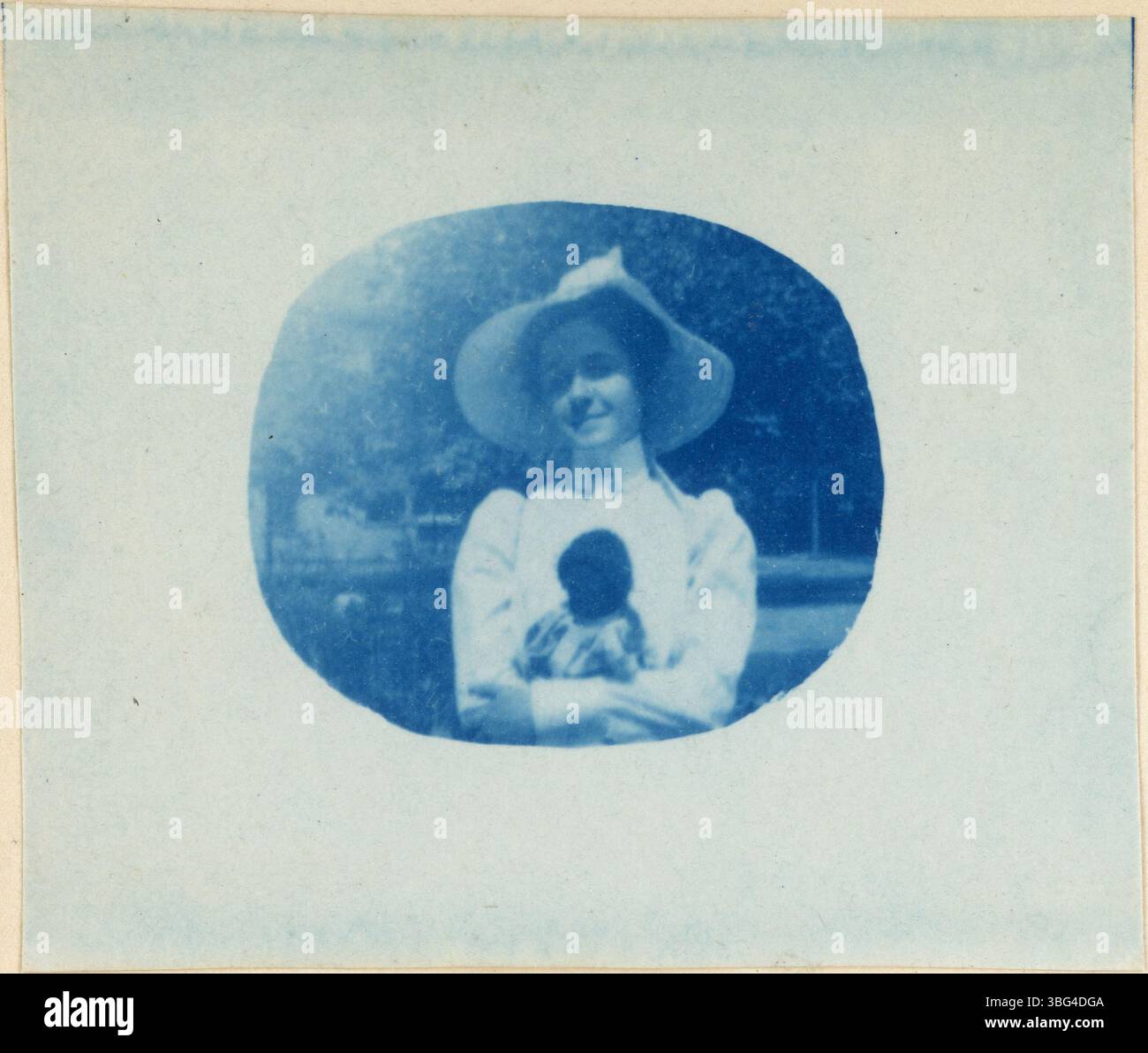 The 1899 photograph album compiled by Volinda Lucy Henderson features ...