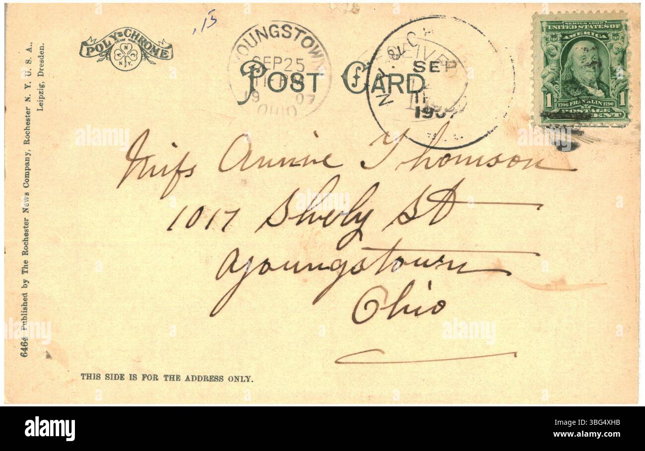 This postcard depicts the monument commemorating the unrecognized dead ...