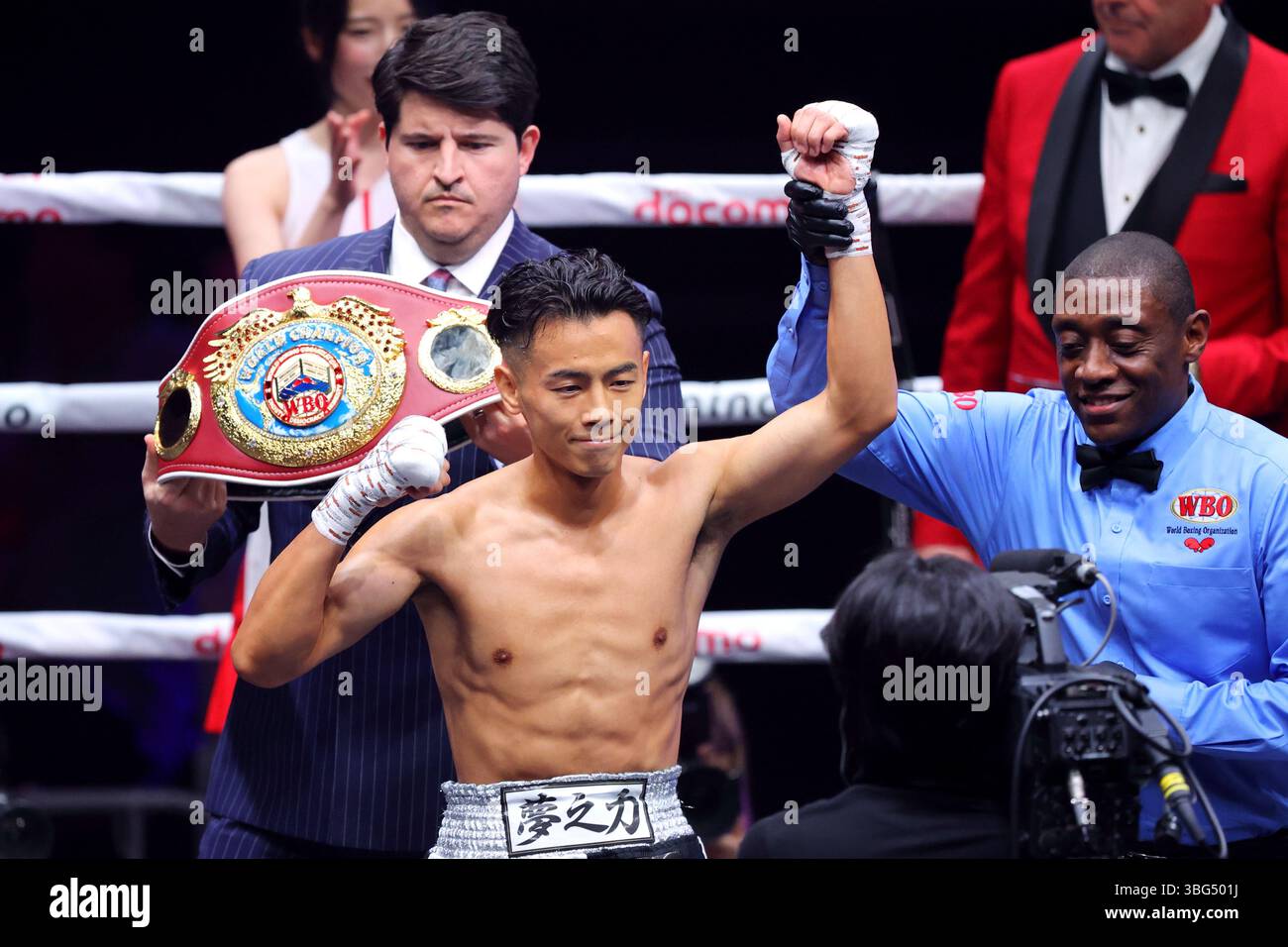 Kanagawa, Japan. 28th May, 2025. Yoshiki Takei (JPN) Boxing : WBO world ...