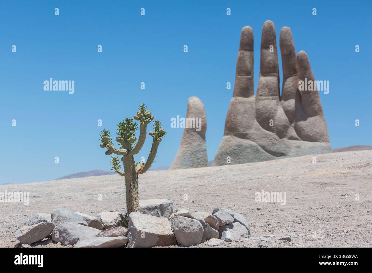 Famous hand in Atacama desert, Chile Stock Photo - Alamy