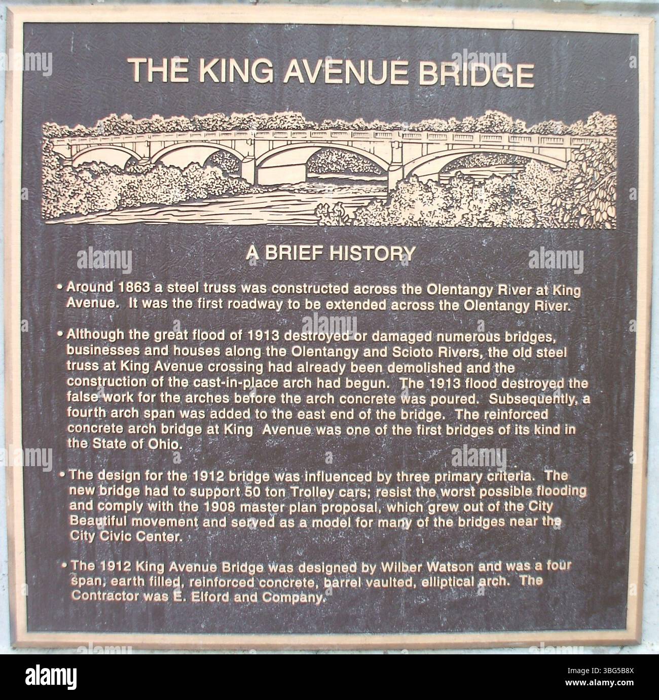 The King Avenue Bridge, spanning the Olentangy River, opened in 1999 ...