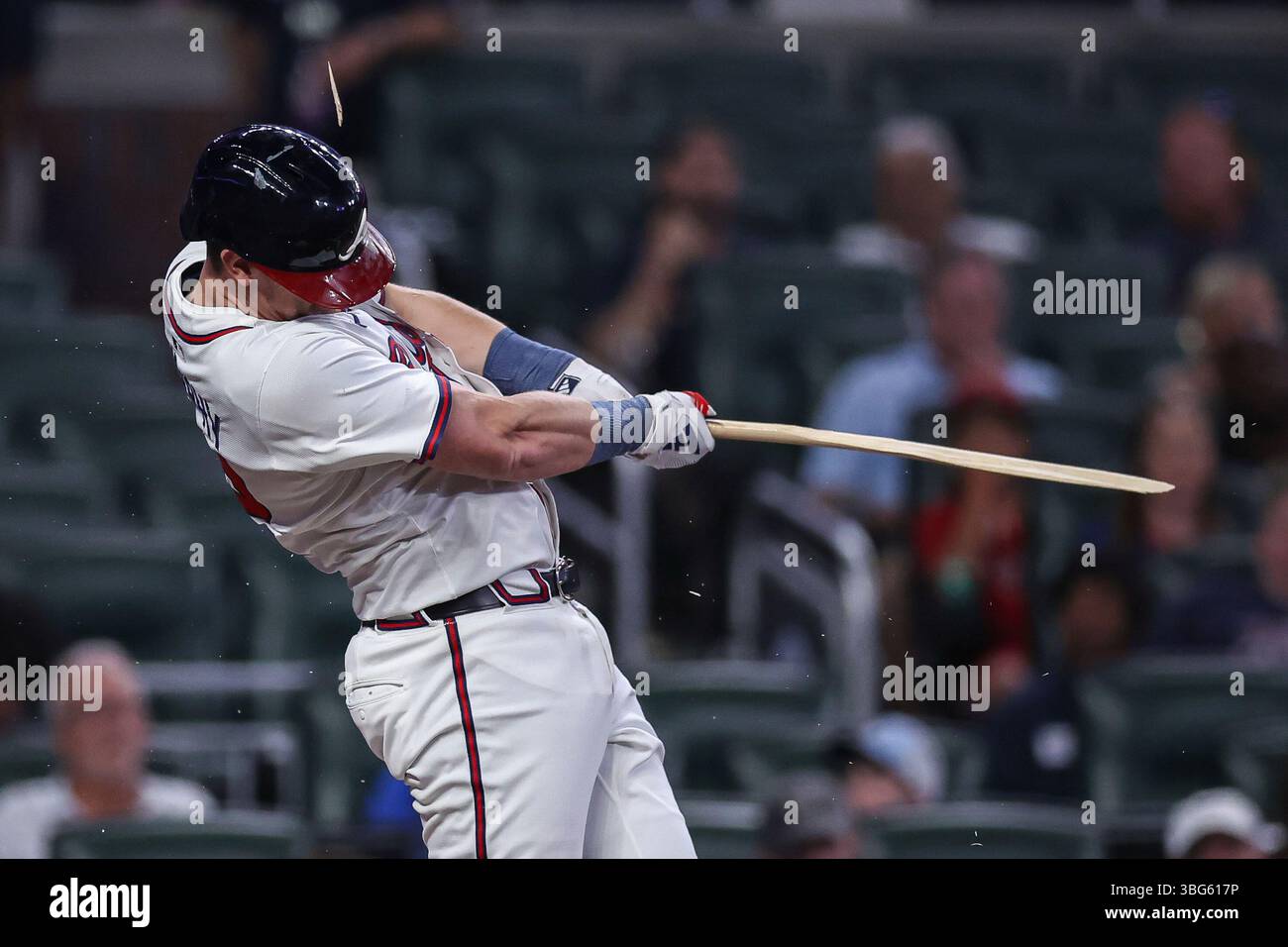 Atlanta Braves' Sean Murphy breaks his bat while swinging at a pitch in ...
