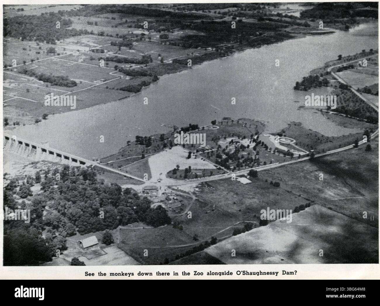 An aerial view of the Columbus Zoo in 1945, featuring O'Shaughnessy Dam ...