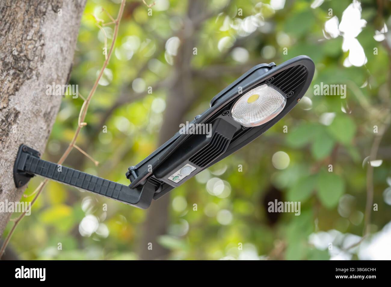 LED street lamp in public space solar power source lighting using tree ...