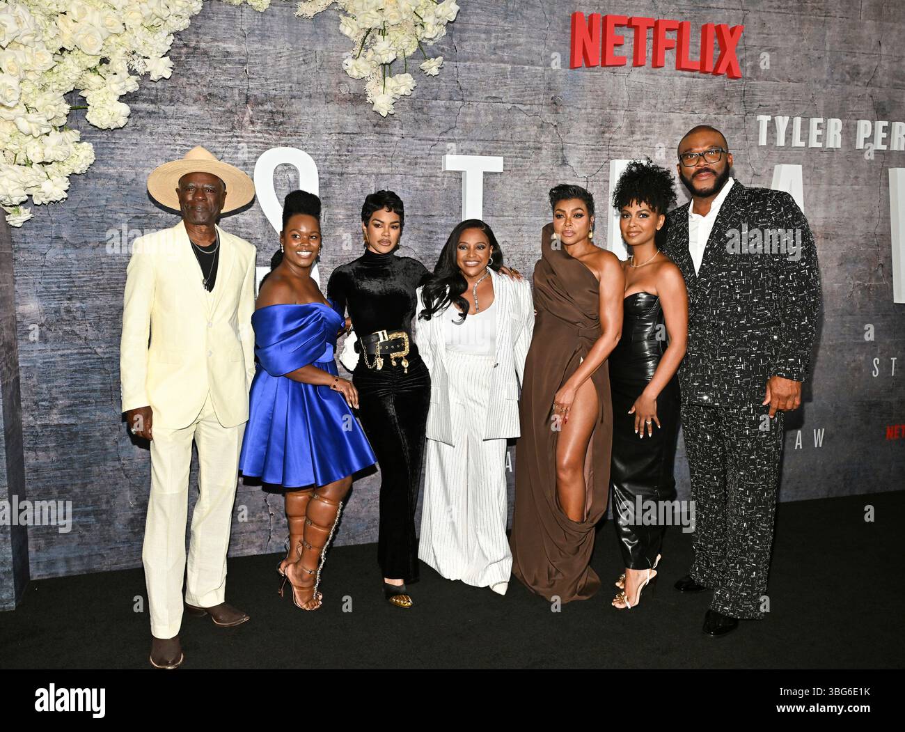 Glynn Turman, from left, Shalet Monique, Teyana Taylor, Sherri Shepherd ...