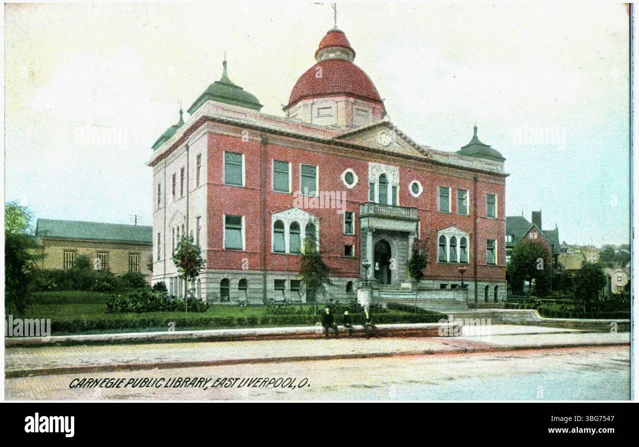 A color postcard from 1908 showing the Carnegie Public Library in East ...