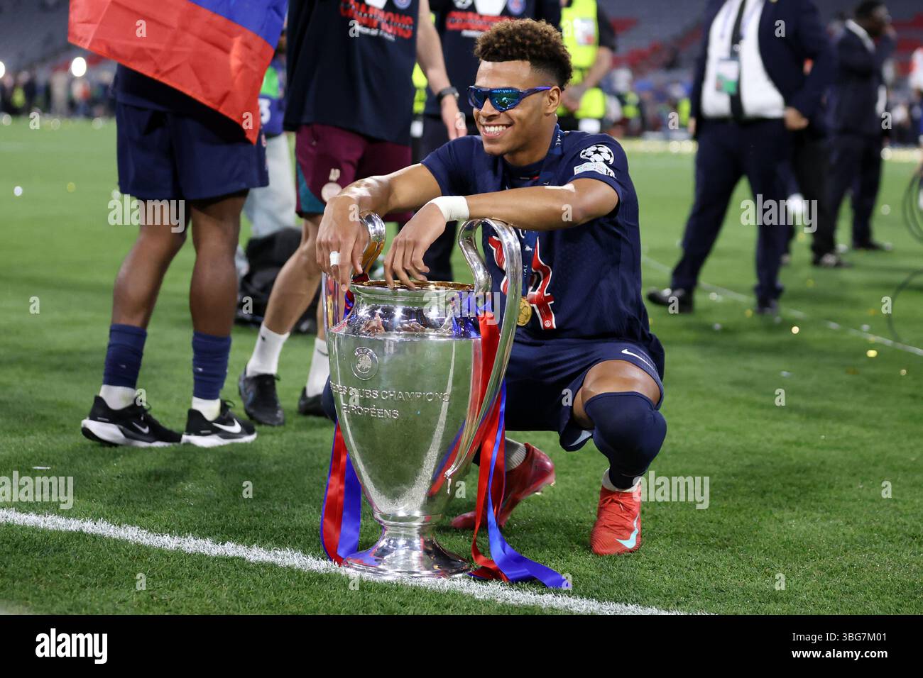 Desire Doue of Paris Saint-Germain Fc celebrates winning the Uefa ...