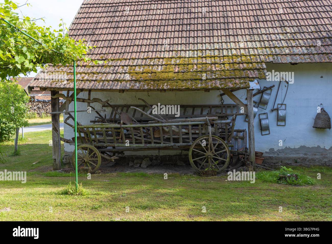 Vintage Wooden Farm Cart for Agricultural Use Stock Photo - Alamy