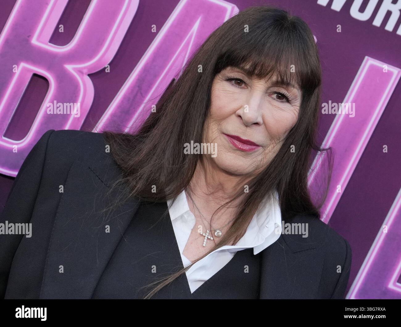 Angelica Huston arrives at the Lionsgate's BALLERINA World Premiere ...