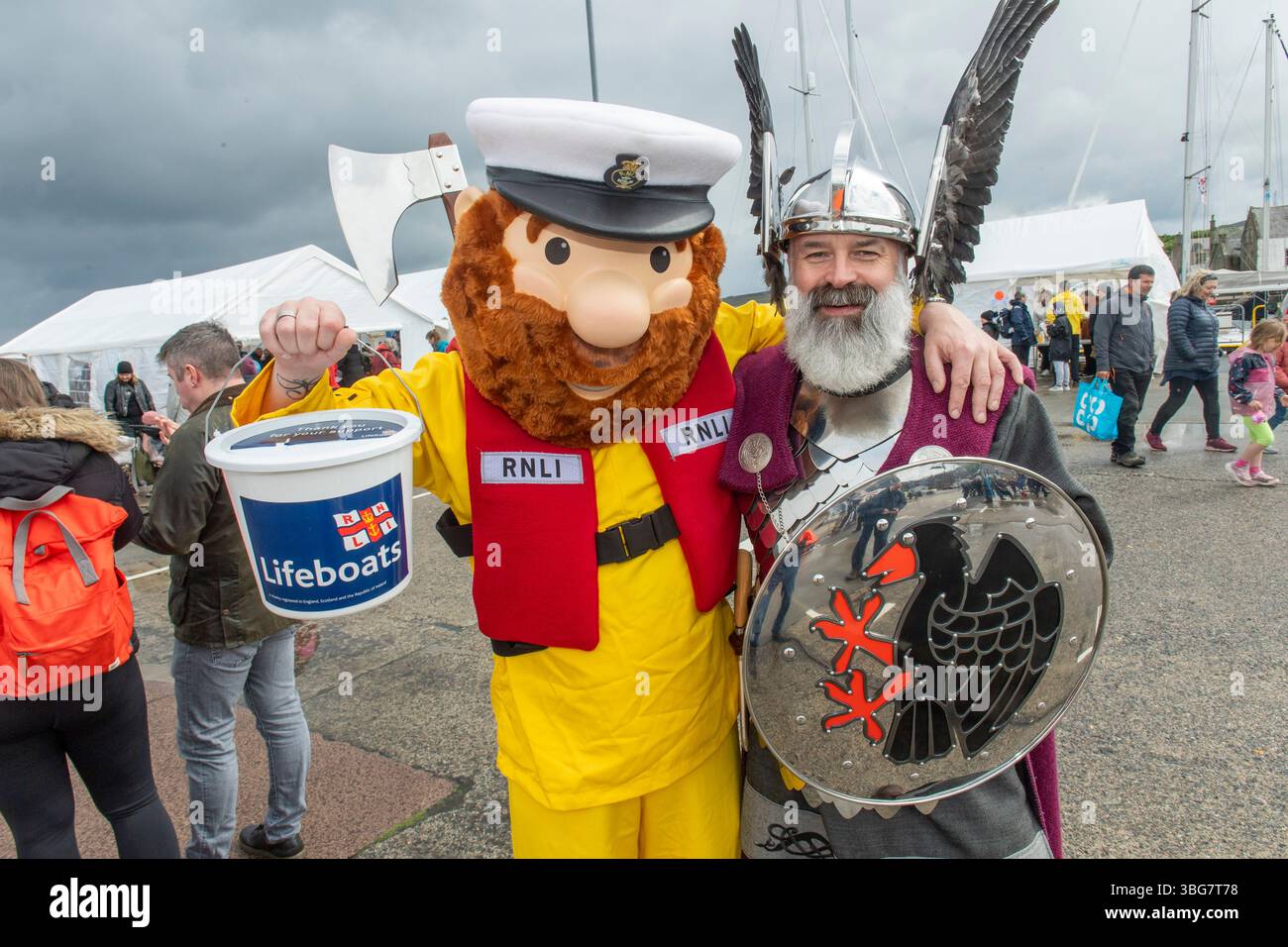 Children and Vikings come together to celebrate Lerwick Lifeboat Day ...