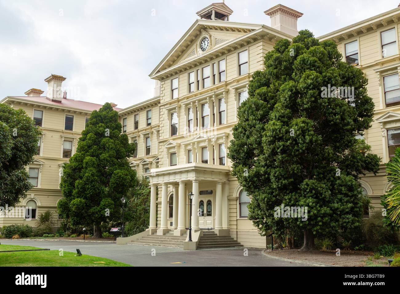 New Zealand's Old Government Buildings completed in 1876 and one of the ...