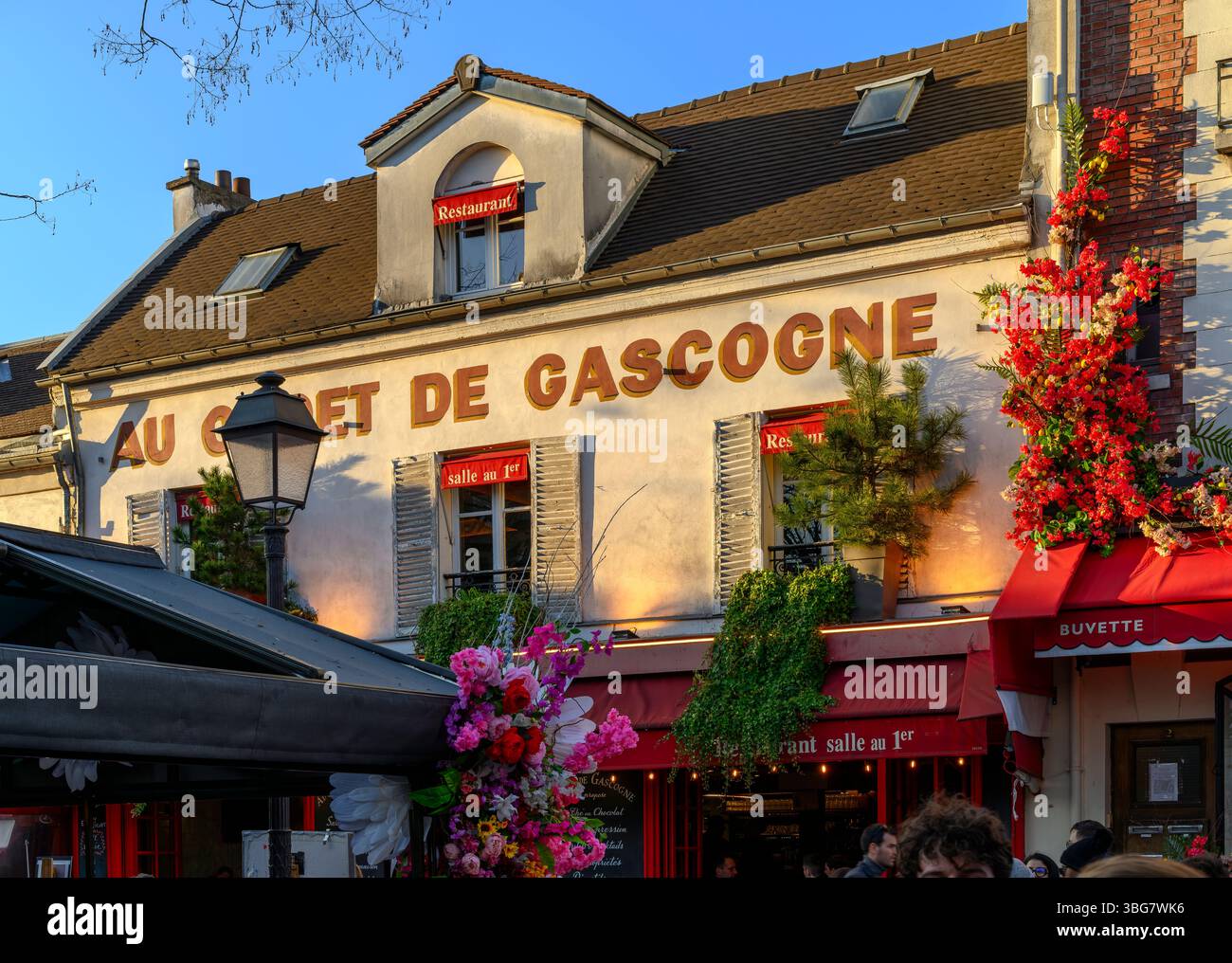 People watching at the top of Montmartre around Place du Tertre. With ...