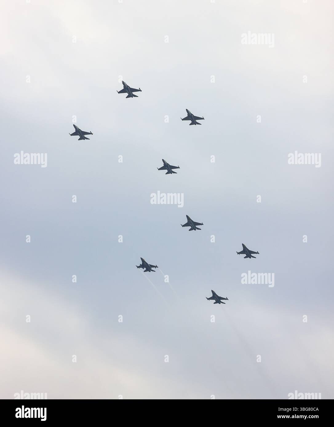 F 16 jet thailand hi-res stock photography and images - Alamy