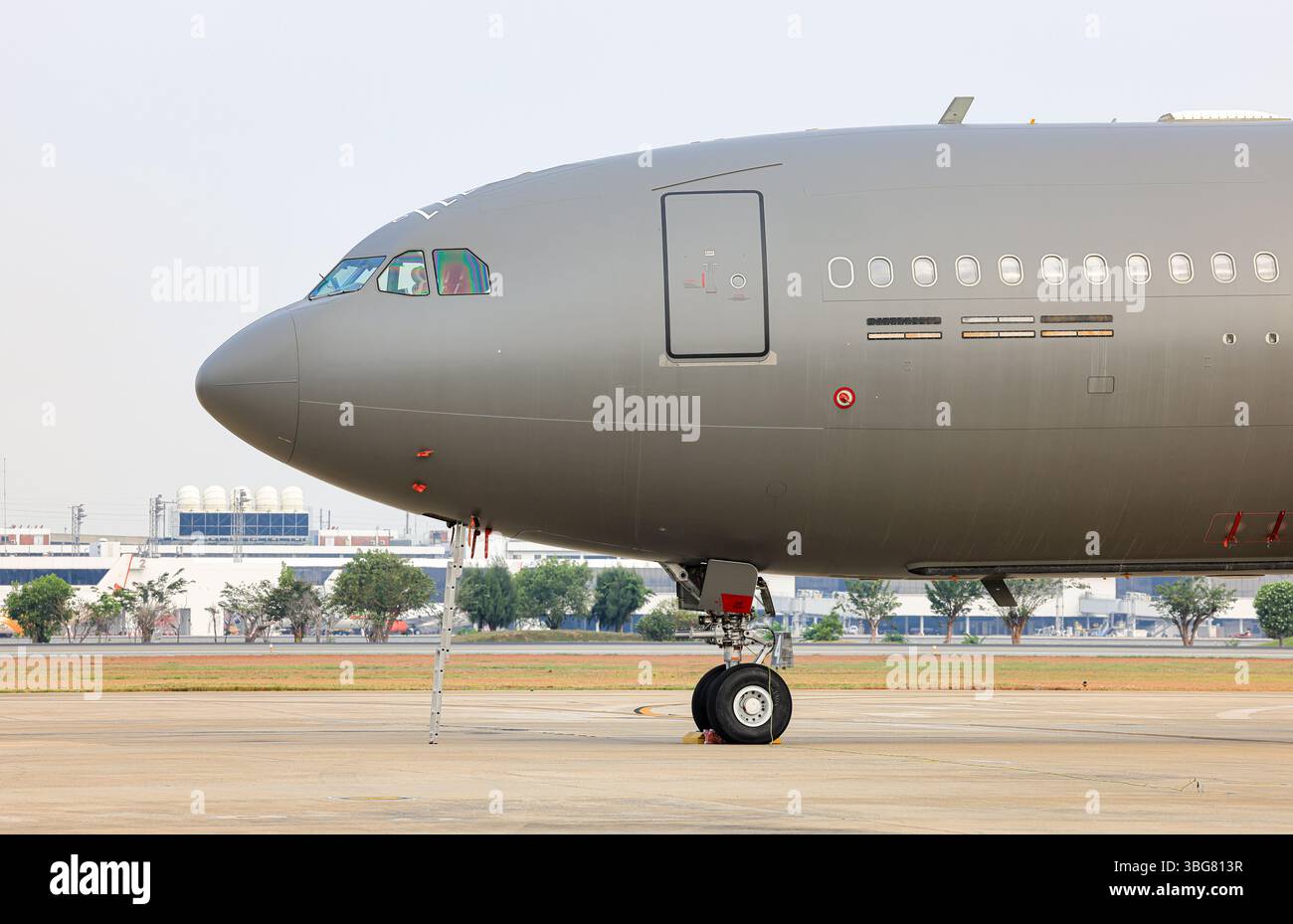 Airbus A330 Multi Role Tanker Transport ( MRTT ), aerial refueling and ...