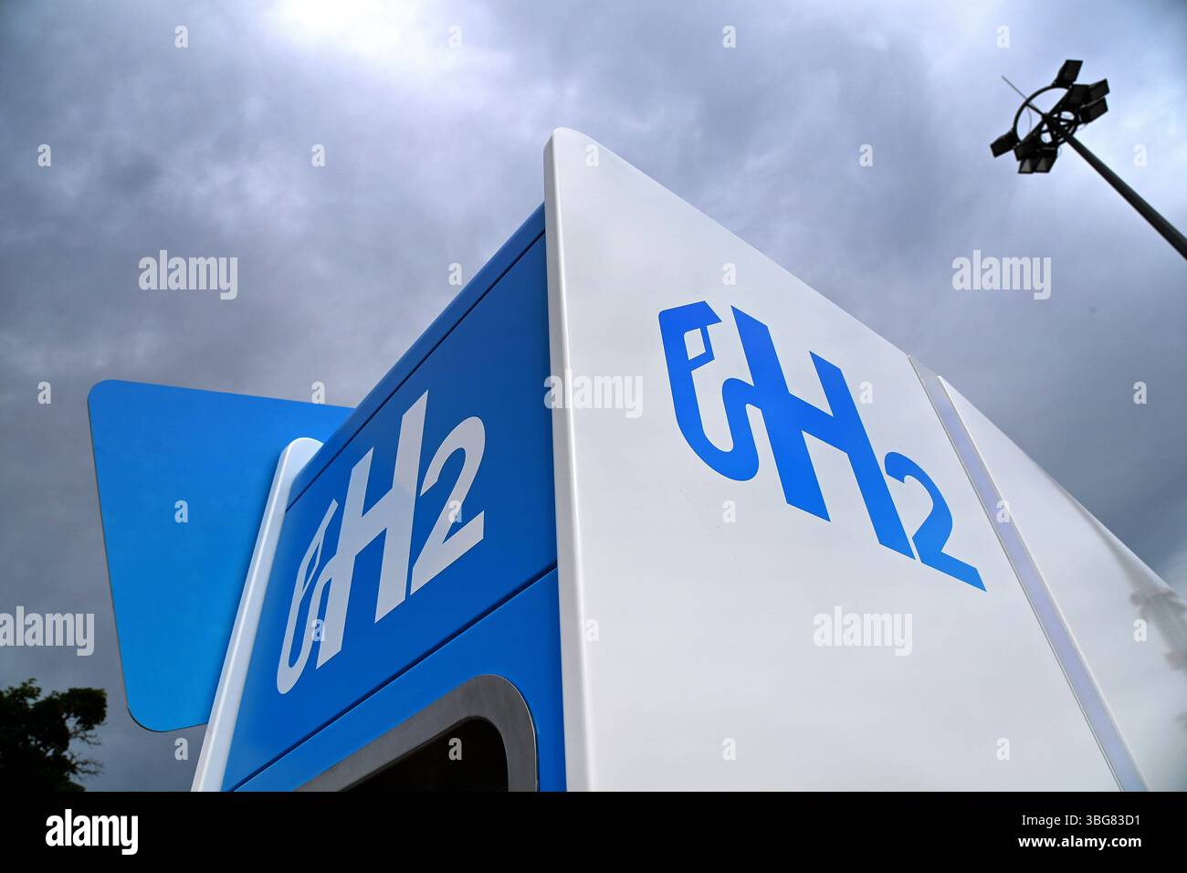 Messe Transport Logistik 2025. H2 Tankstelle,Wasserstofftankstelle ...