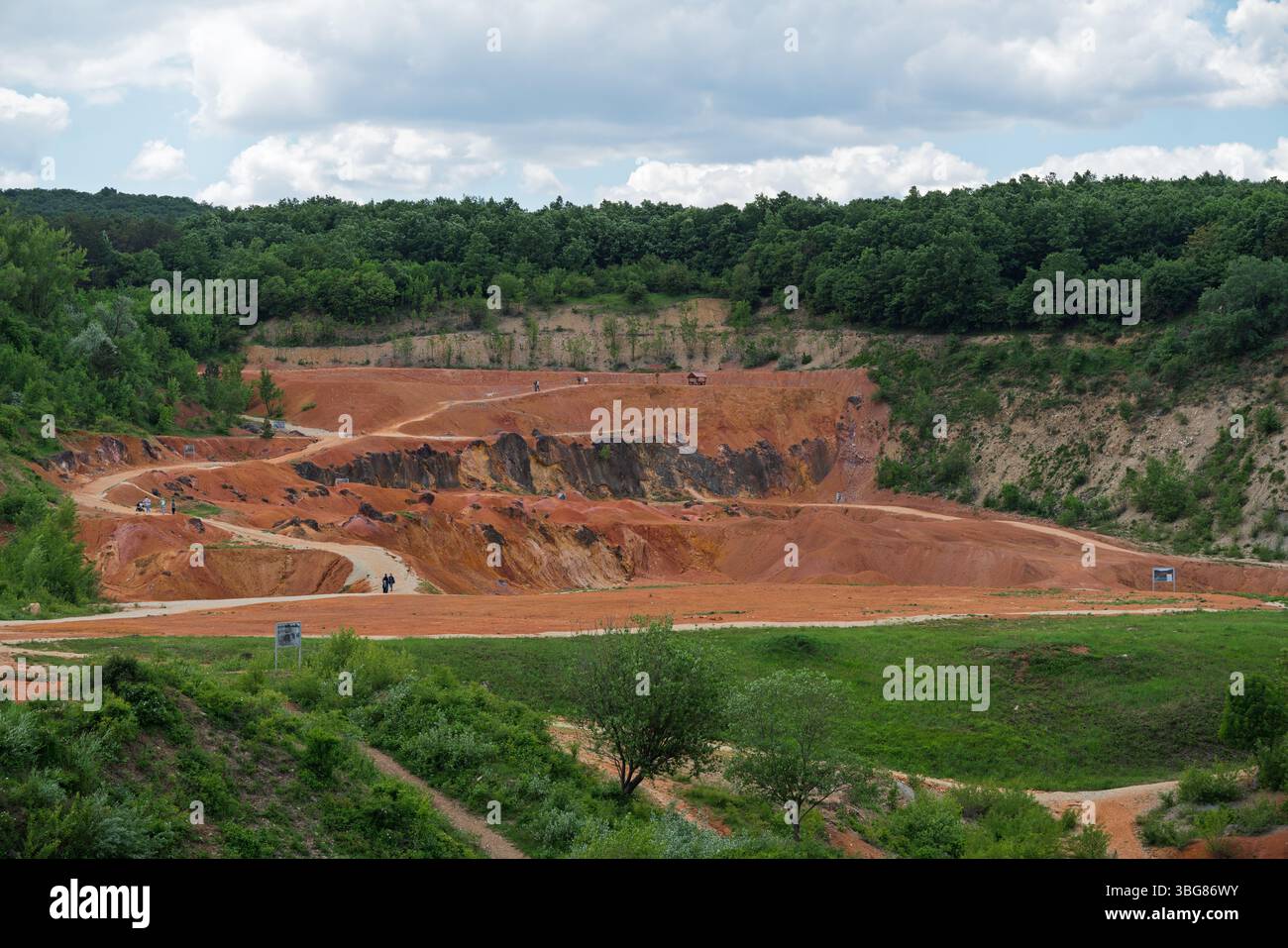 Bauxit banya hi-res stock photography and images - Alamy