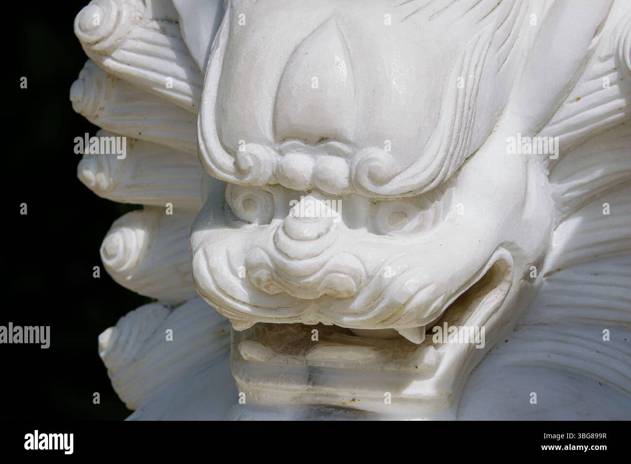 ZooParc de Beauval, France - 23.5.2025: Intricate White Stone Sculpture ...