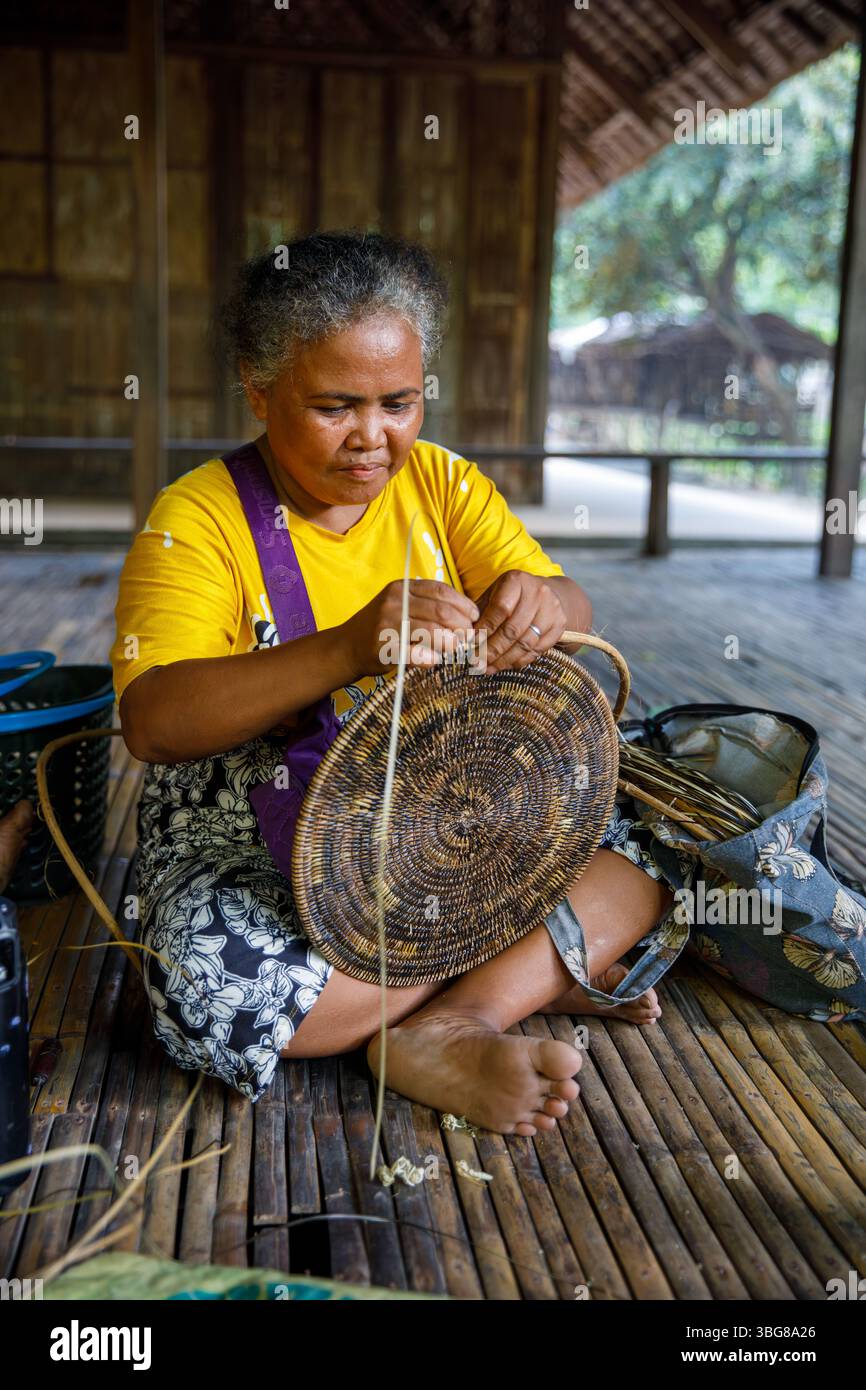 June 2, 2025: Talipanan Oriental Mindoro Philippines, Woman Weaving ...