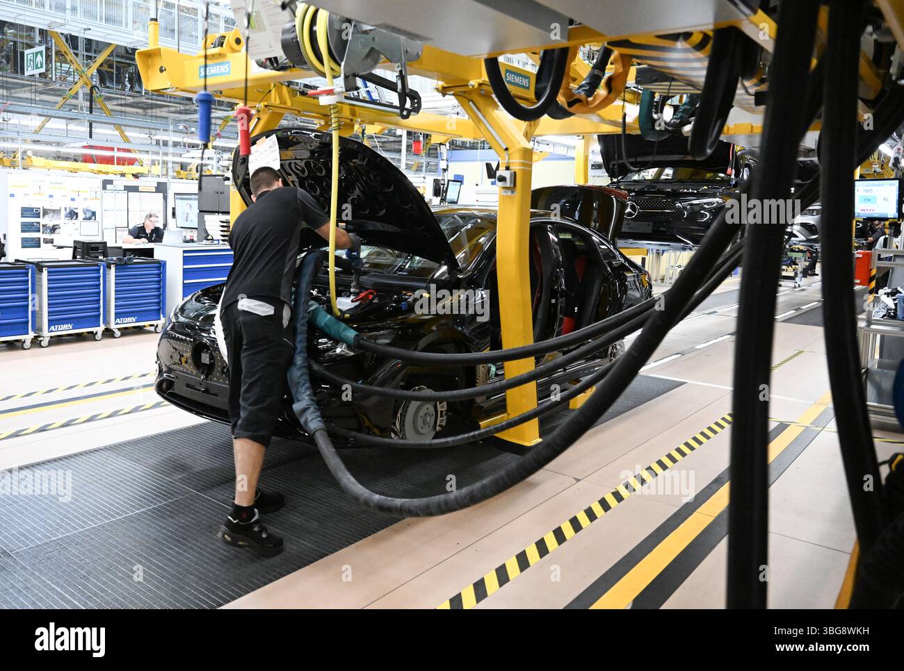 04 June 2025, Baden-Württemberg, Rastatt: A Mercedes-Benz CLA passenger ...