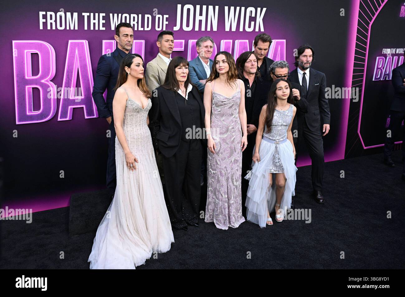 Catalina Sandino Moreno, Daniel Bernhardt, Anjelica Huston, David ...