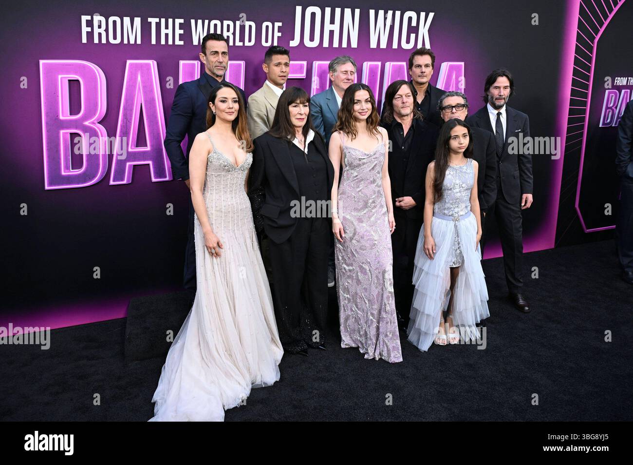Catalina Sandino Moreno, Daniel Bernhardt, Anjelica Huston, David ...