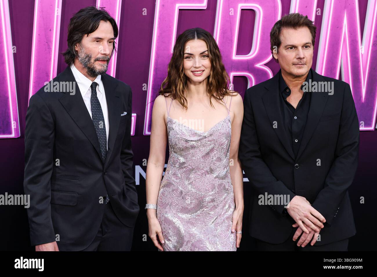 HOLLYWOOD, LOS ANGELES, CALIFORNIA, USA - JUNE 03: Canadian actor and ...