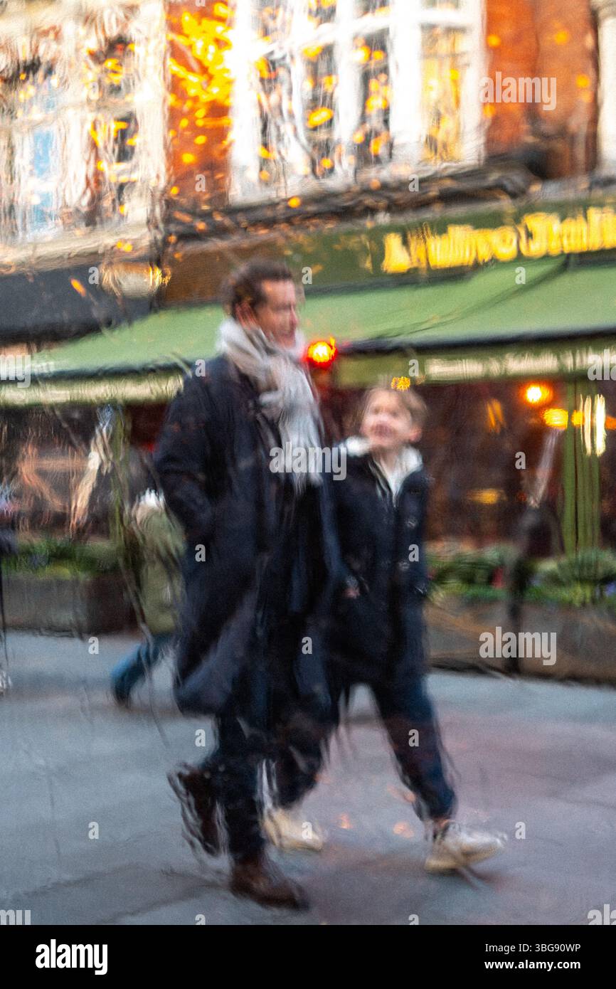 diffused distorted people street scene Stock Photo - Alamy