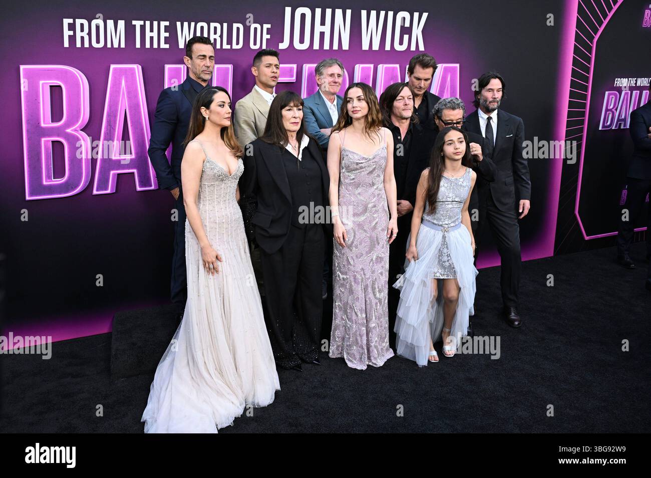 Catalina Sandino Moreno, Daniel Bernhardt, Anjelica Huston, David ...