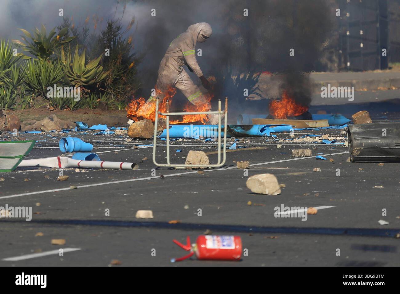 Students protest in Mthatha, South Africa A protesting Walter Sisulu ...