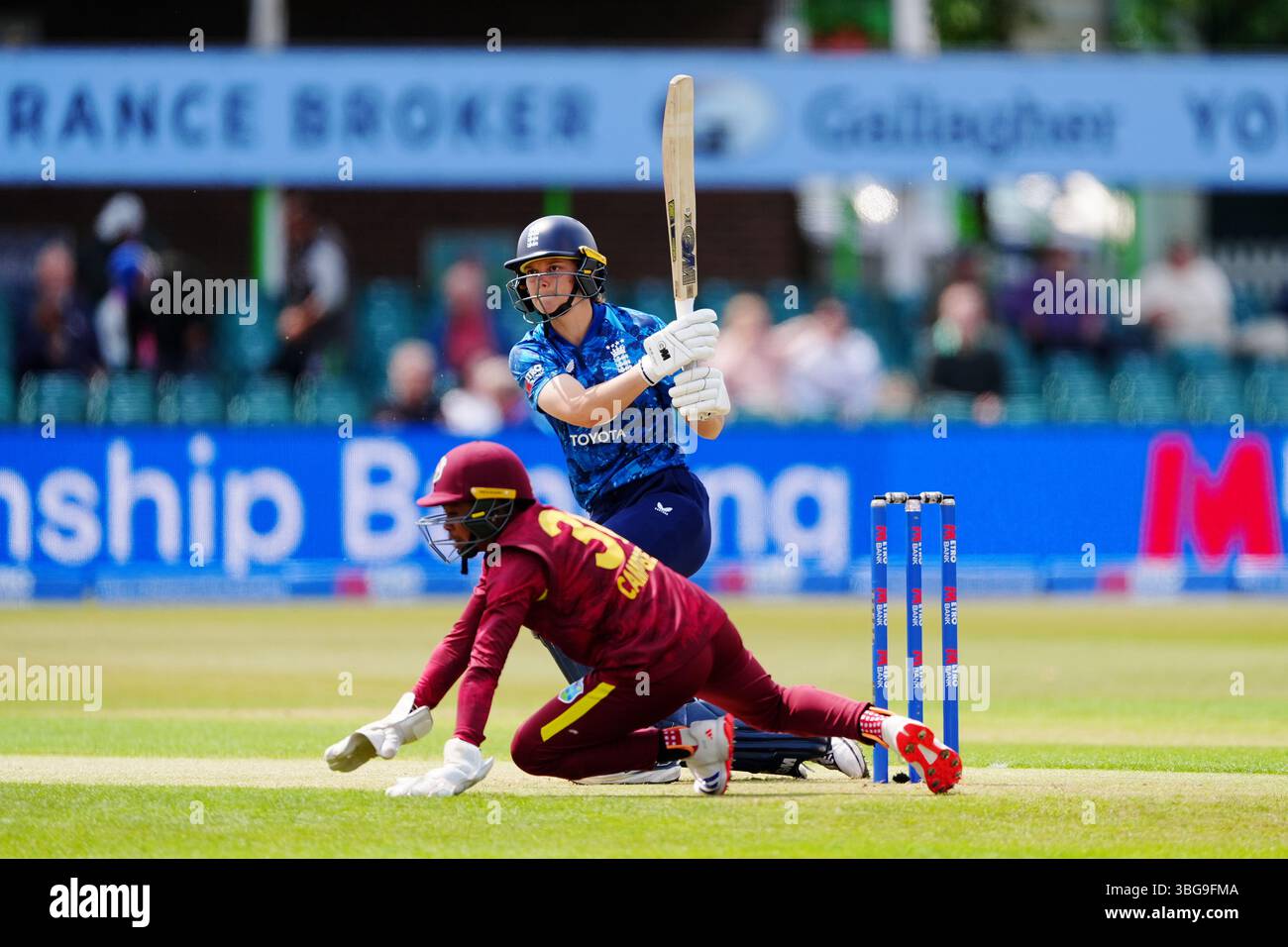 England's Amy Jones batting during the second One Day International ...