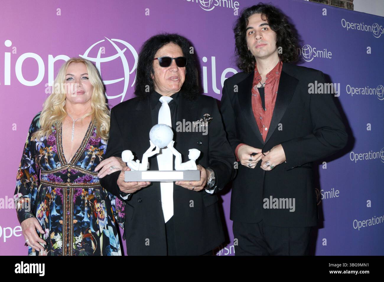 Los Angeles, USA. 3, June, 2025. Pictured left to right, Shannon Tweed ...