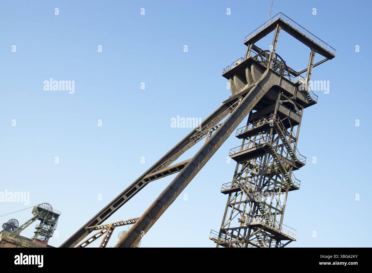 Shaft 5 conveyor scaffolding at Radbod colliery in Hamm, Germany ...
