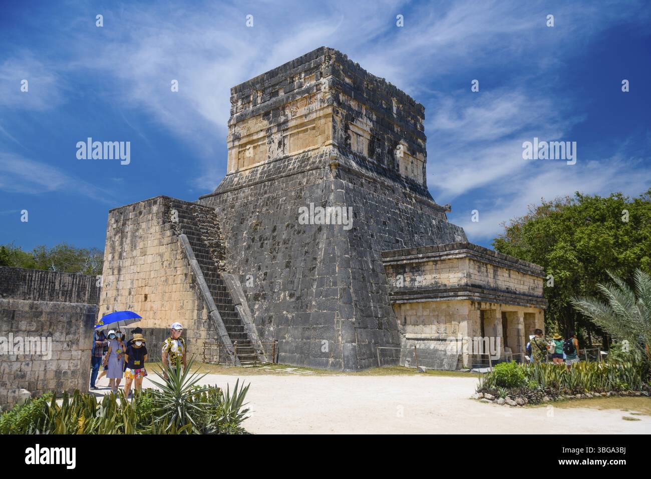 The Grand Ball Court, Gran Juego de Pelota of Chichen Itza ...