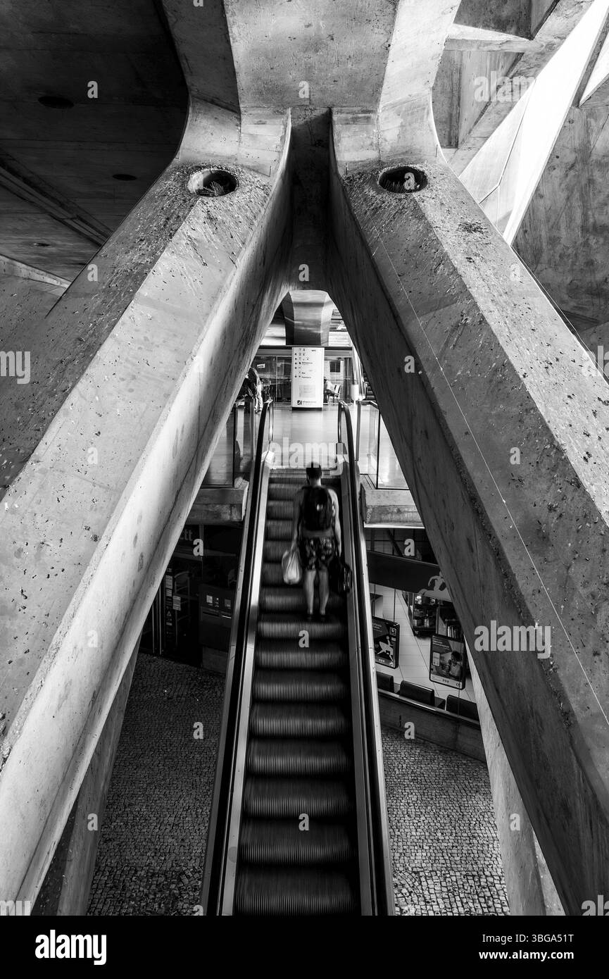 Modern buildings historic architecture Black and White Stock Photos ...