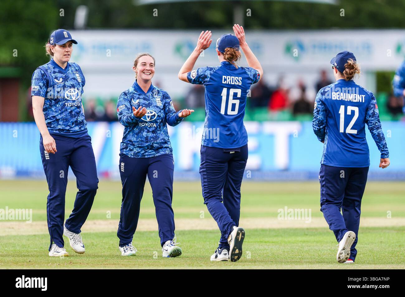 Leicester, UK. 04th June, 2025. #64, Alice Capsey of England (no cap ...