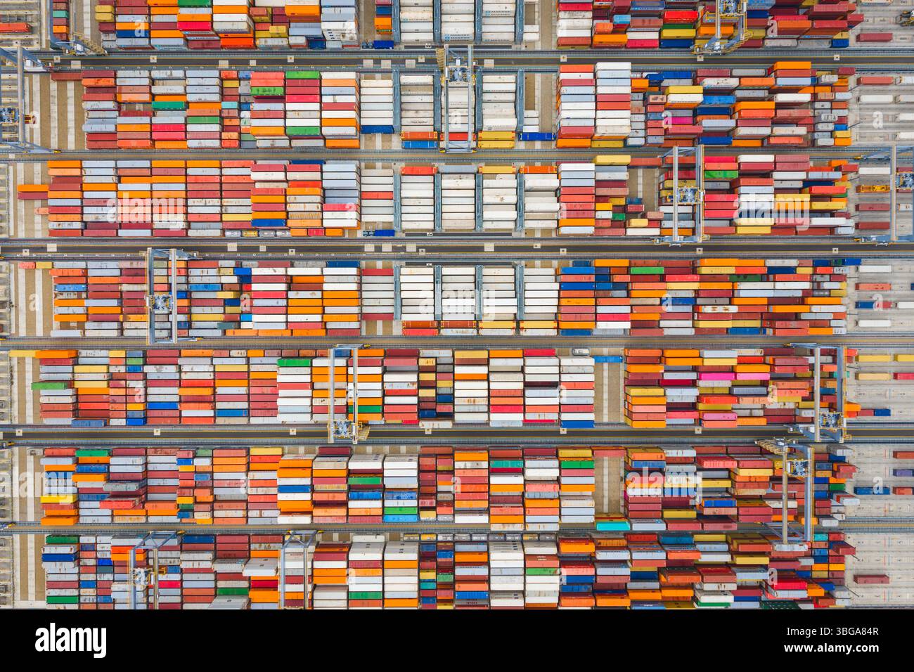 Top down view busy cargo hi-res stock photography and images - Alamy
