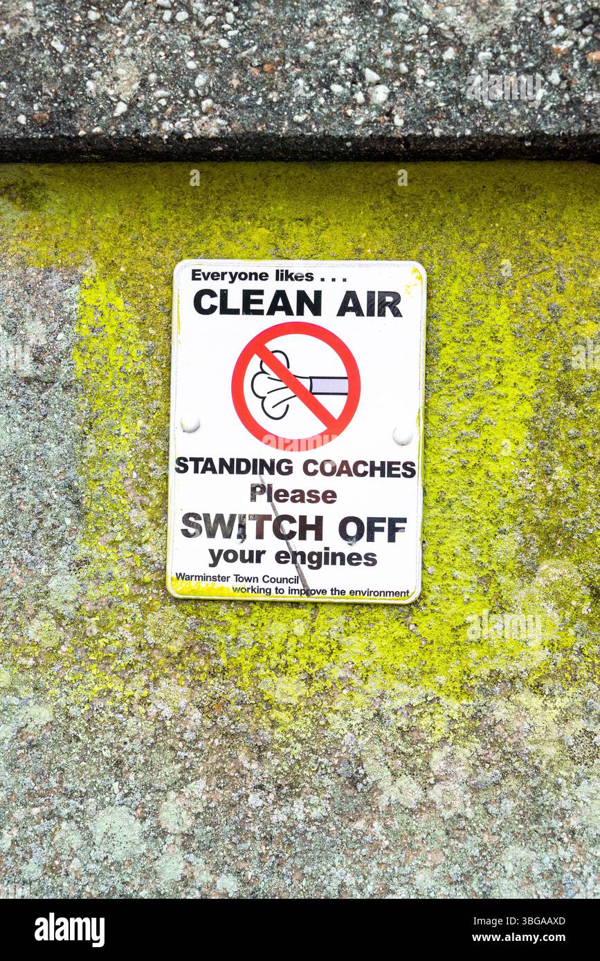 Clean air sign Stock Photo - Alamy