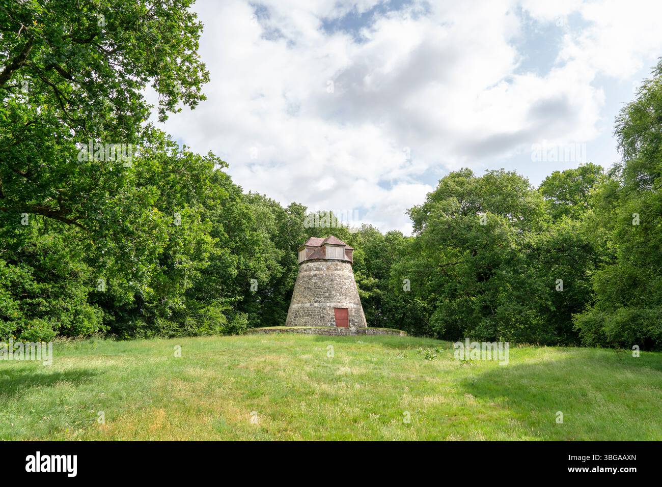Old disused windmill at East Knoyle Wiltshire UK Stock Photo - Alamy