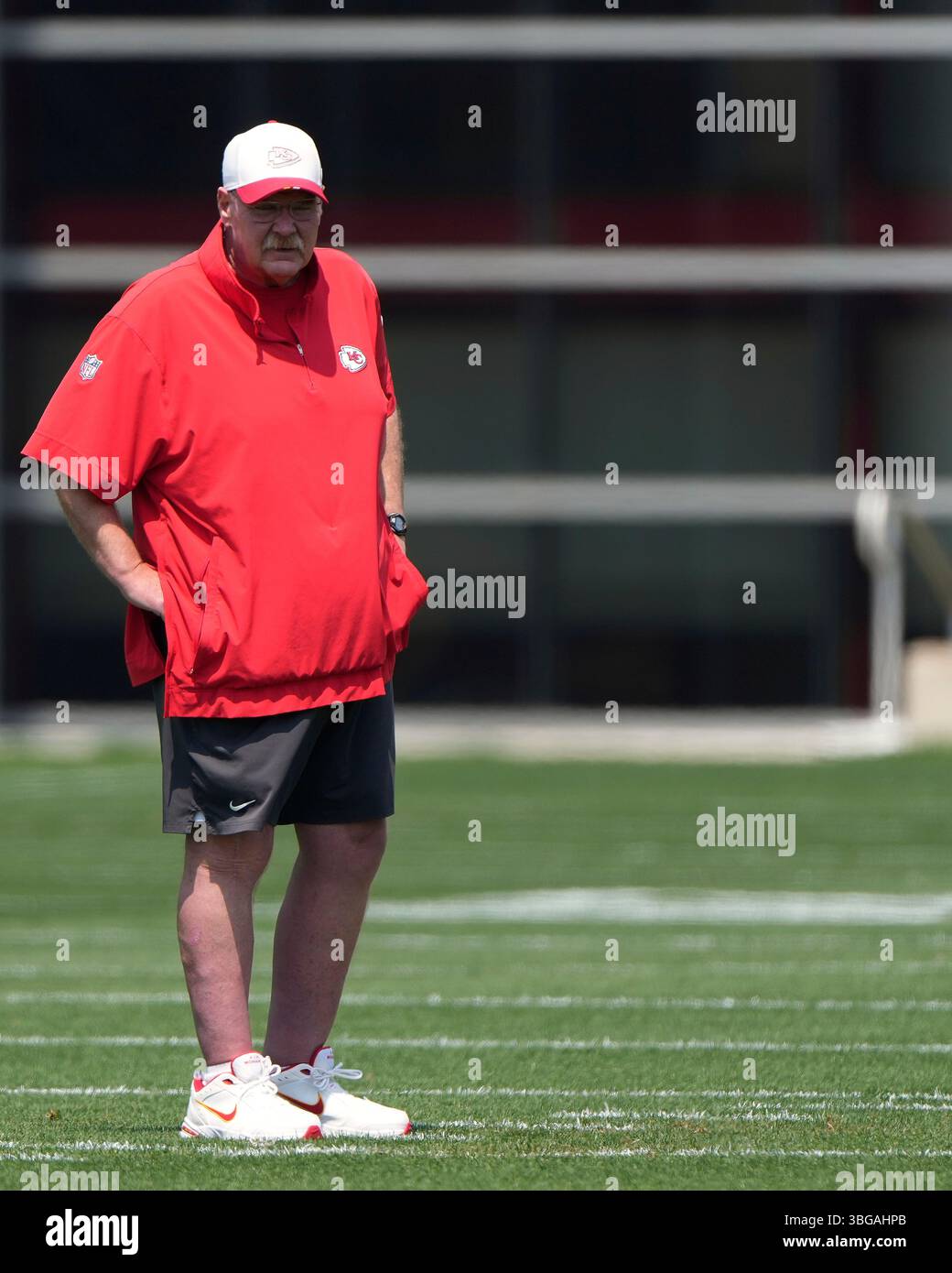 Kansas City Chiefs head coach Andy Reid watches a drill during the NFL ...