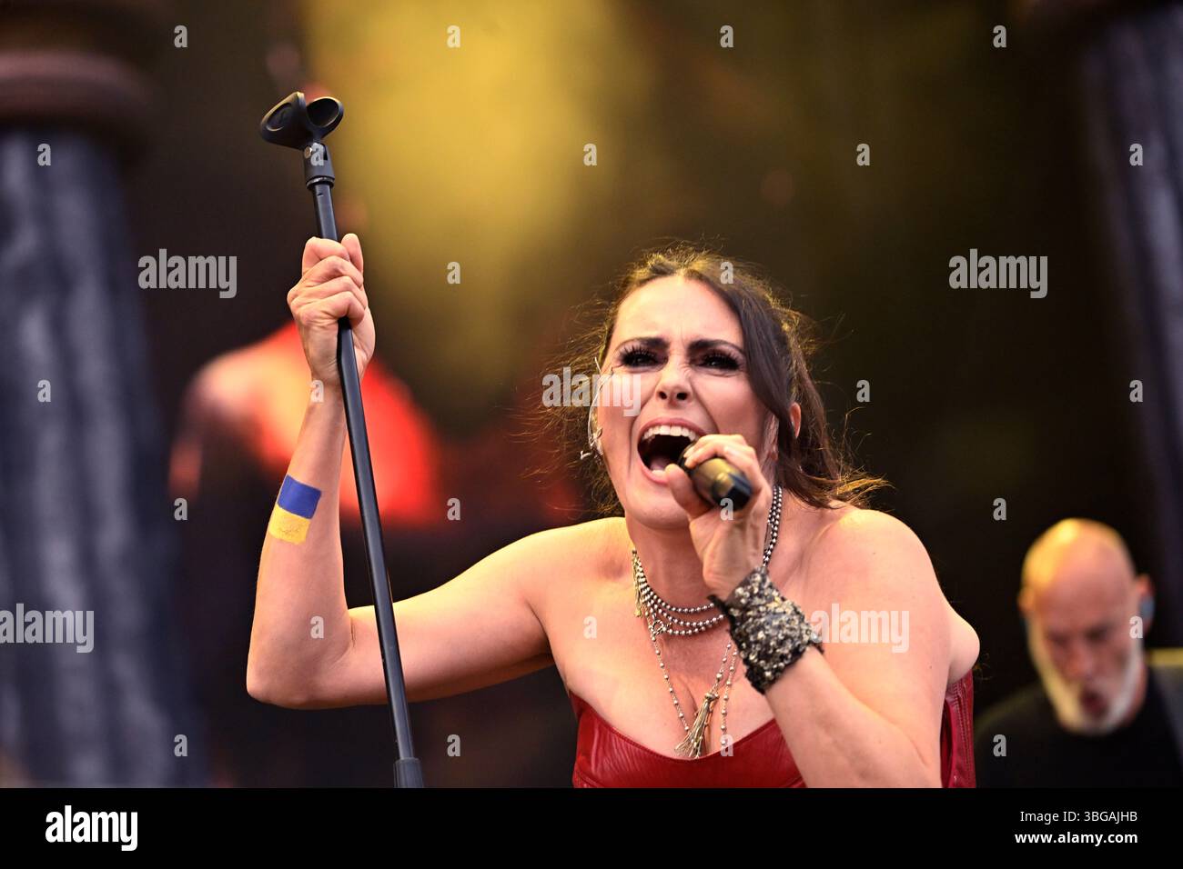 Singer sharon den adel hi-res stock photography and images - Alamy