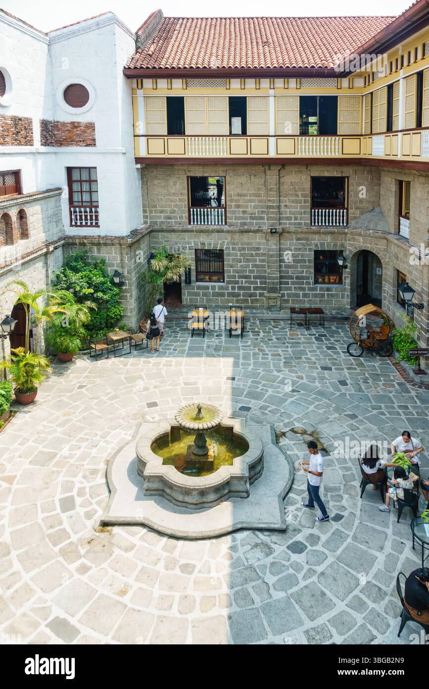 Courtyard casa manila intramuros hi-res stock photography and images ...