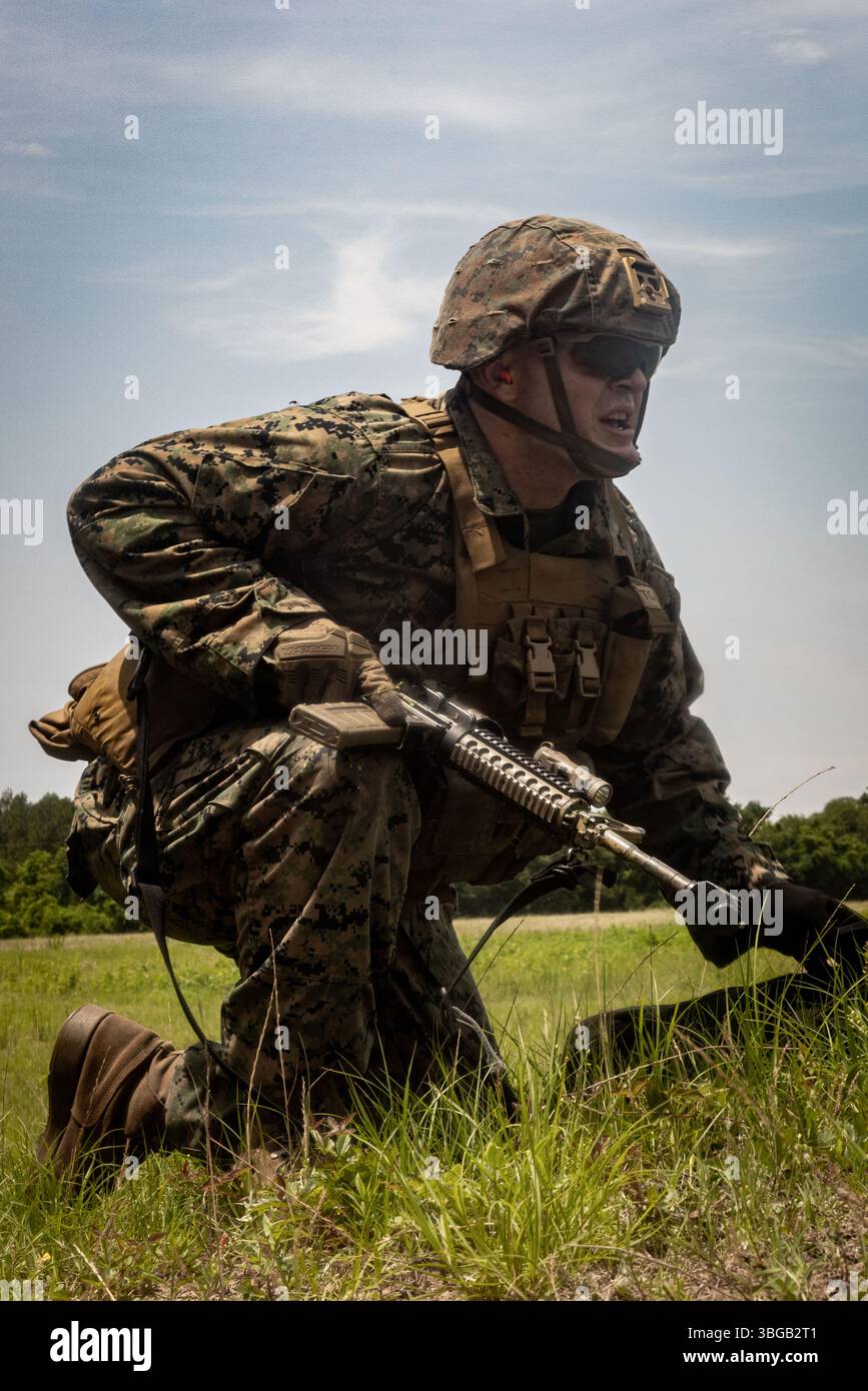 Assistant machine gunners hi-res stock photography and images - Alamy